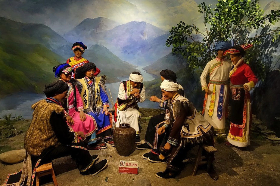 What is the origin of the Qiang people, and why did the Shang Dynasty ...