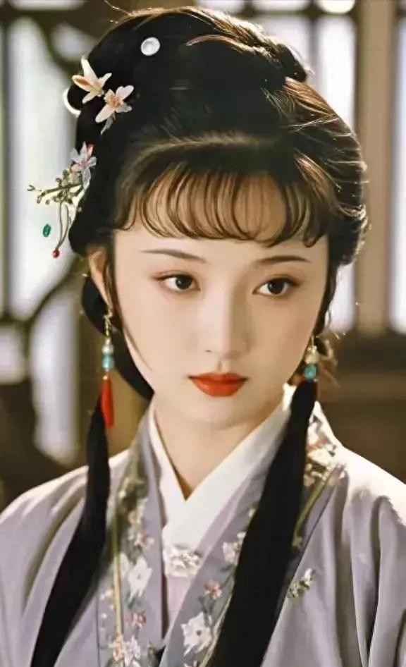 What kind of charm would it be if Jiang Qinqin played Lin Daiyu? - iNEWS