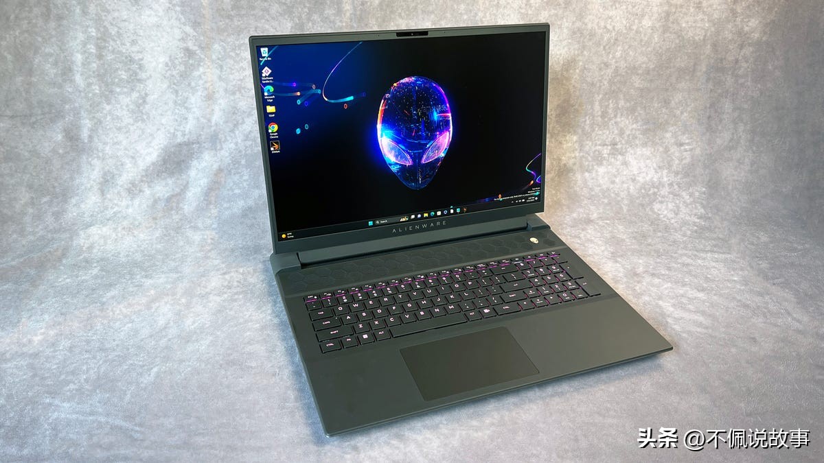 Alienware m18 review: A big, bold gaming beast - iMedia