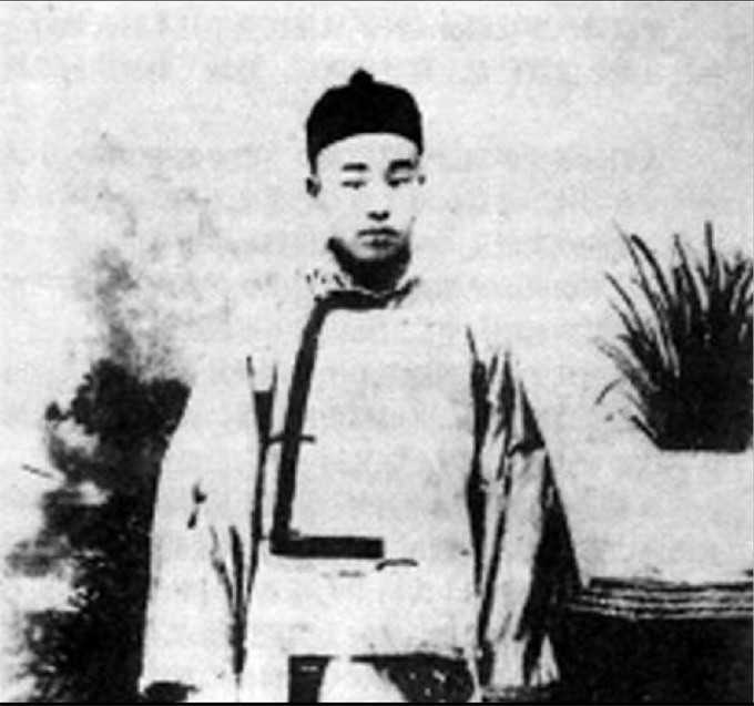 Before Li Shutong became a monk, his disciple Feng Zikai asked him if ...