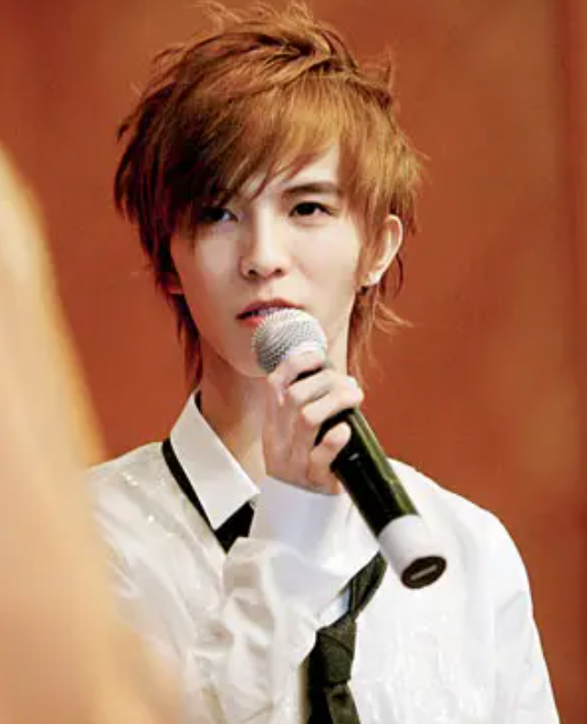 From "genius writer" to "plagiarism king", what has Guo Jingming ...