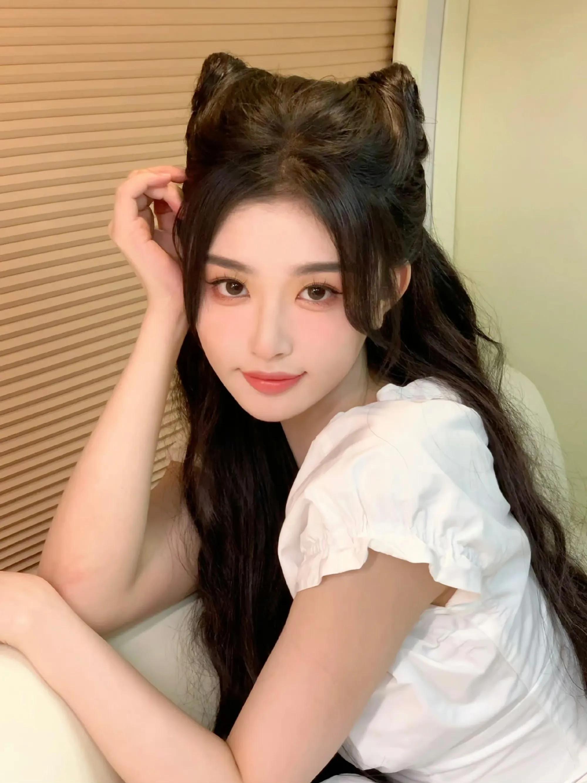 Kong Xueer's cat ears are here, the restored character Zhu Zhuqing, are ...