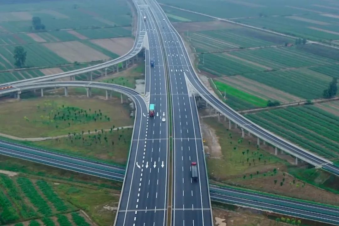 Break into this new "vision" world and encounter the beauty of Xianning ...