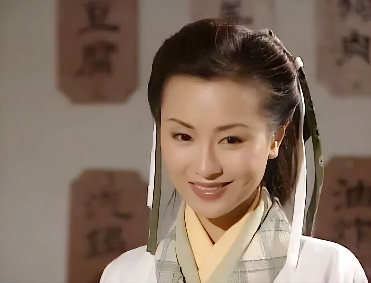 Hong Kong star Yuan Jieying: "Legend of Man and Dragon" Xiaoyu is a ...