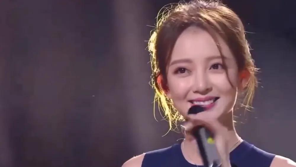 Wang Xiaomin has good looks and good singing skills, and she has participated in quite a few ...