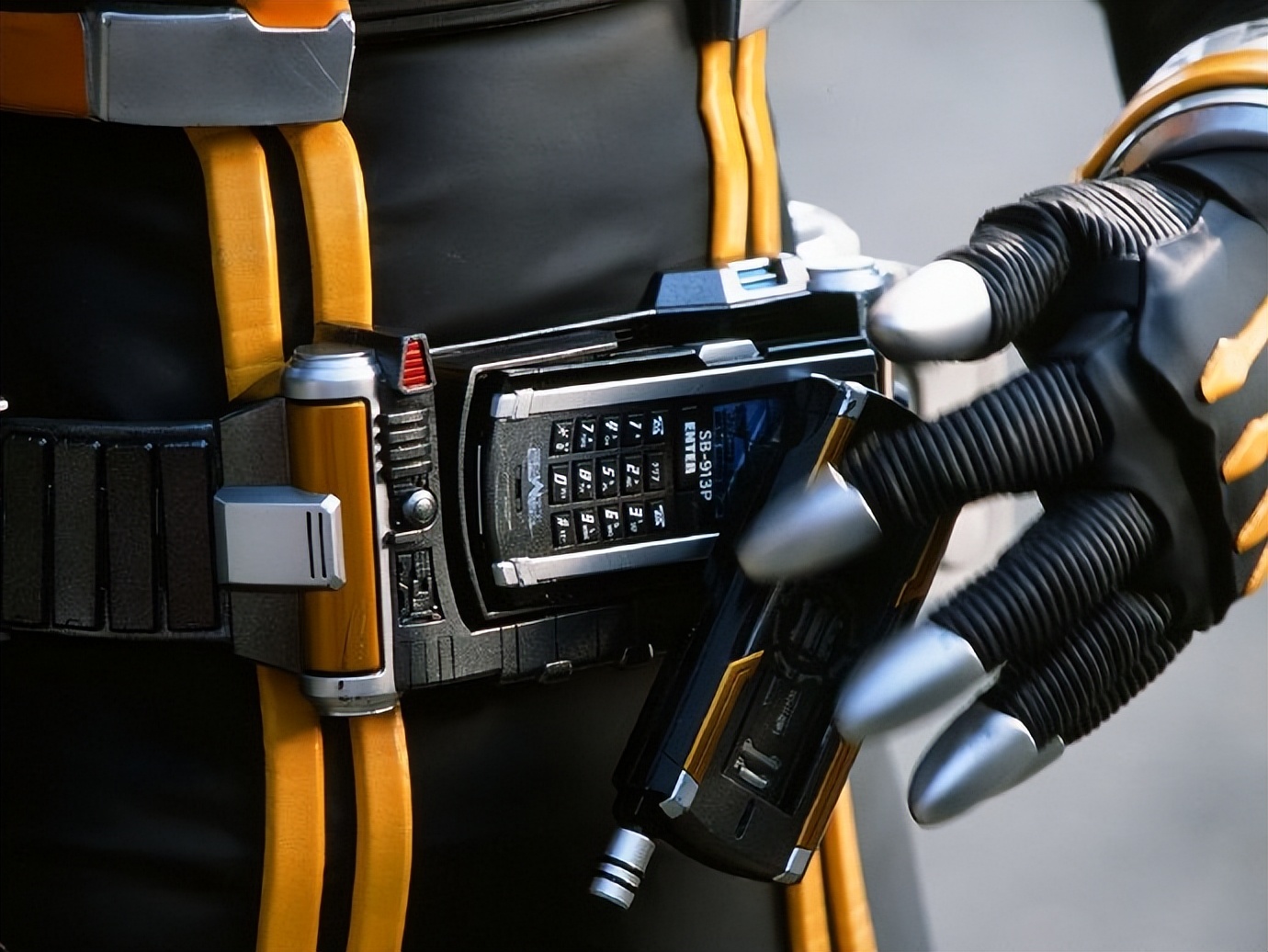 Details of different belts of Kamen Rider - iNEWS