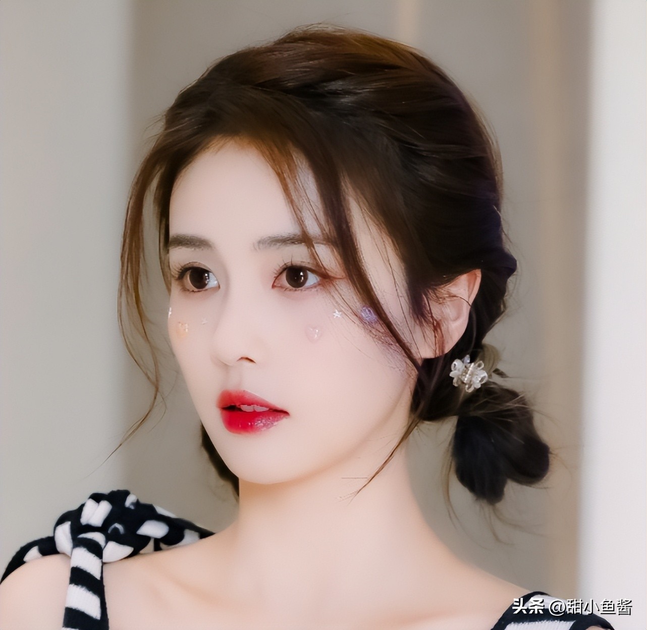 Bailu's new drama debut poster - iNEWS