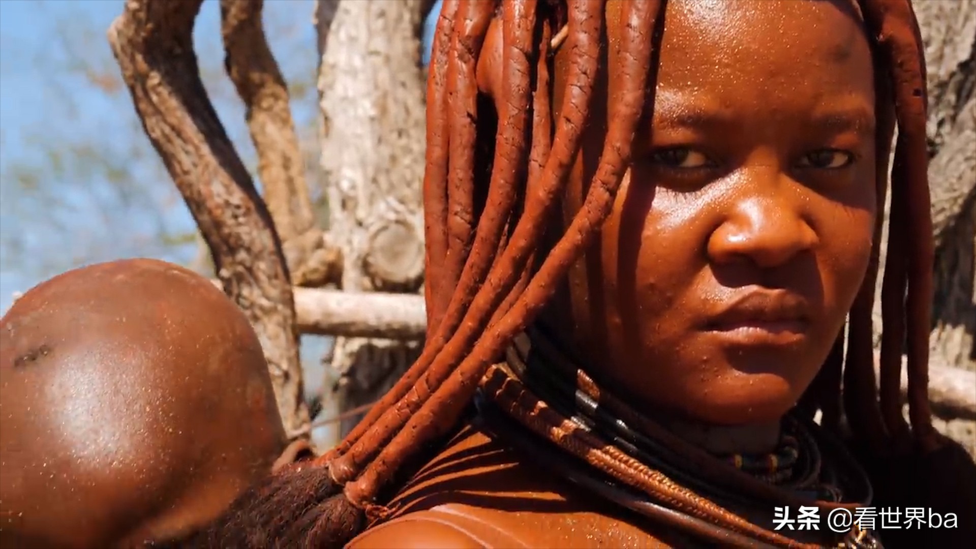 Why do Simba women don't take a bath, but they smell so good? - iNEWS