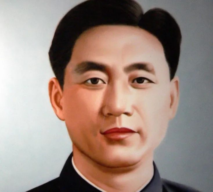 After Wang Hongwen was imprisoned, what happened to his wife and ...