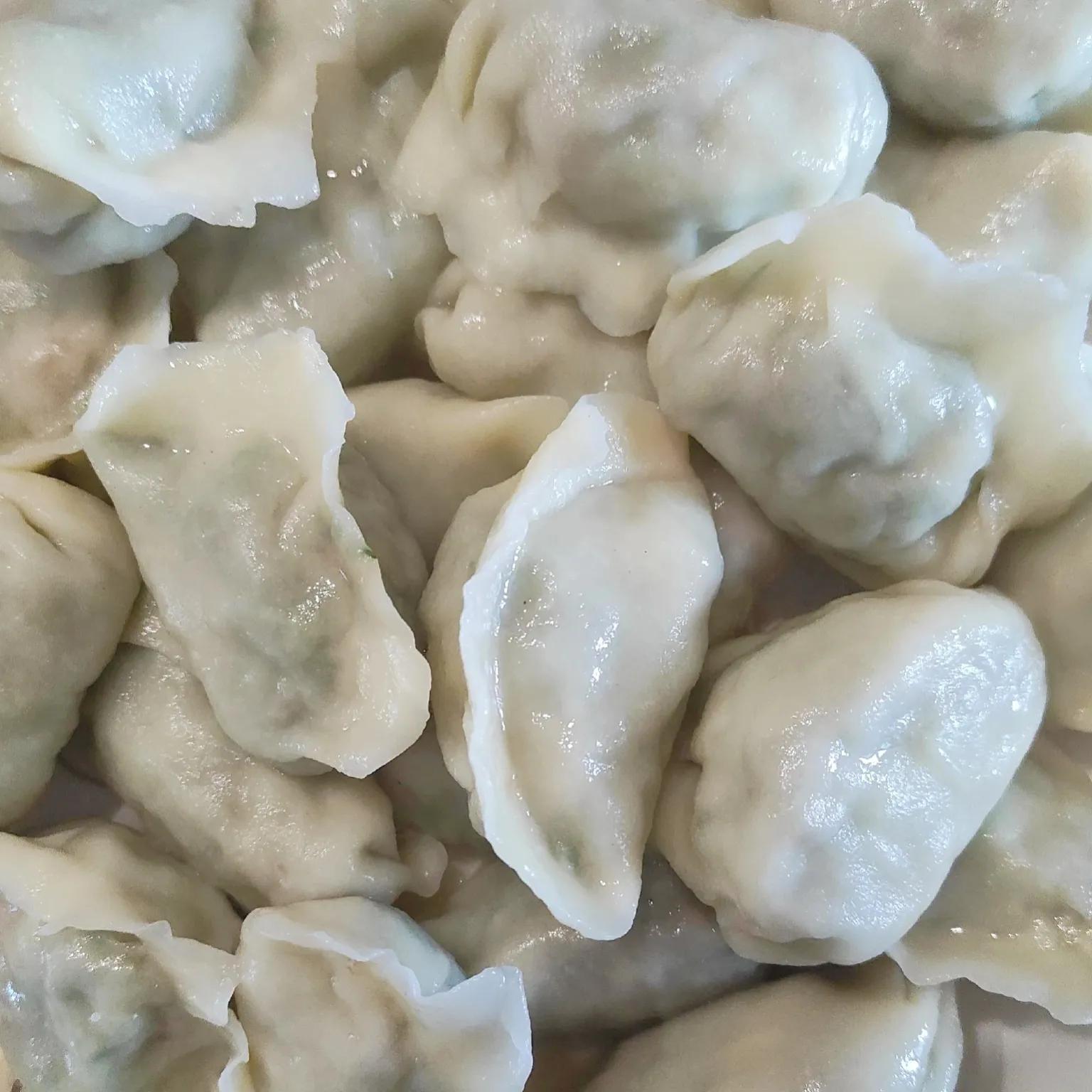 It's too hot today so I didn't make dumplings. I looked at the ...