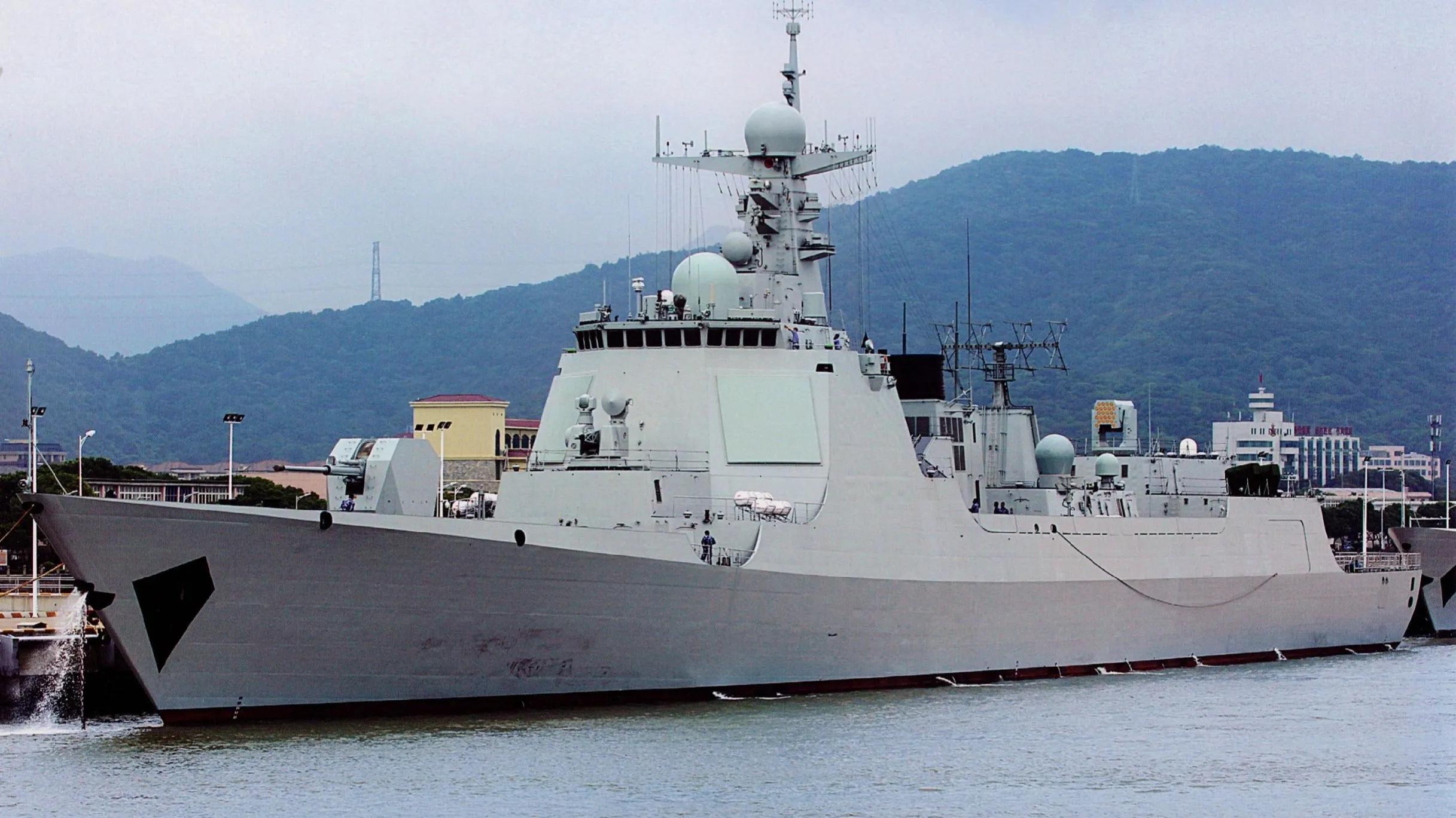 The Chinese navy is ready to go, and three 052DL destroyers are about to launch, and the ...