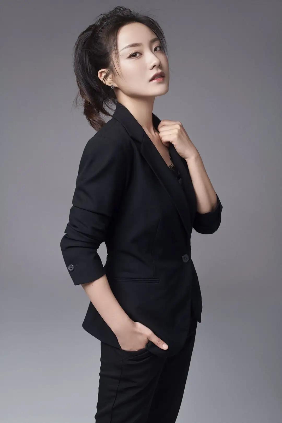 Mingyang Entertainment—Beauty Star—Cui Zhenzhen - iMedia