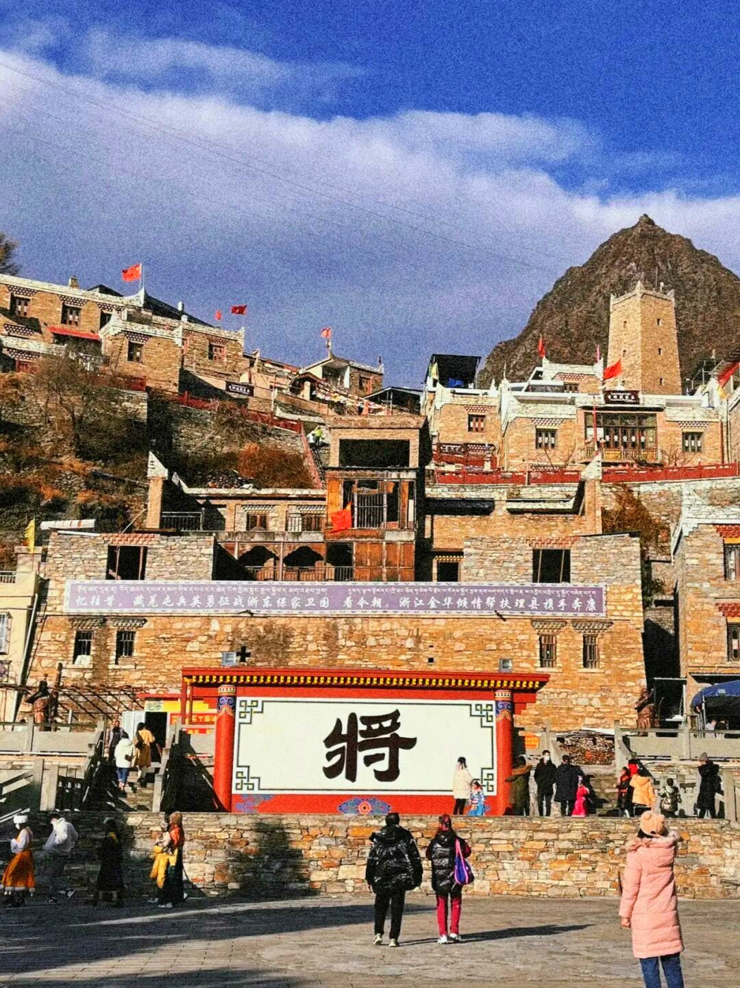 "Kang Rinpoche" hidden in western Sichuan!Camping under the snow-capped ...