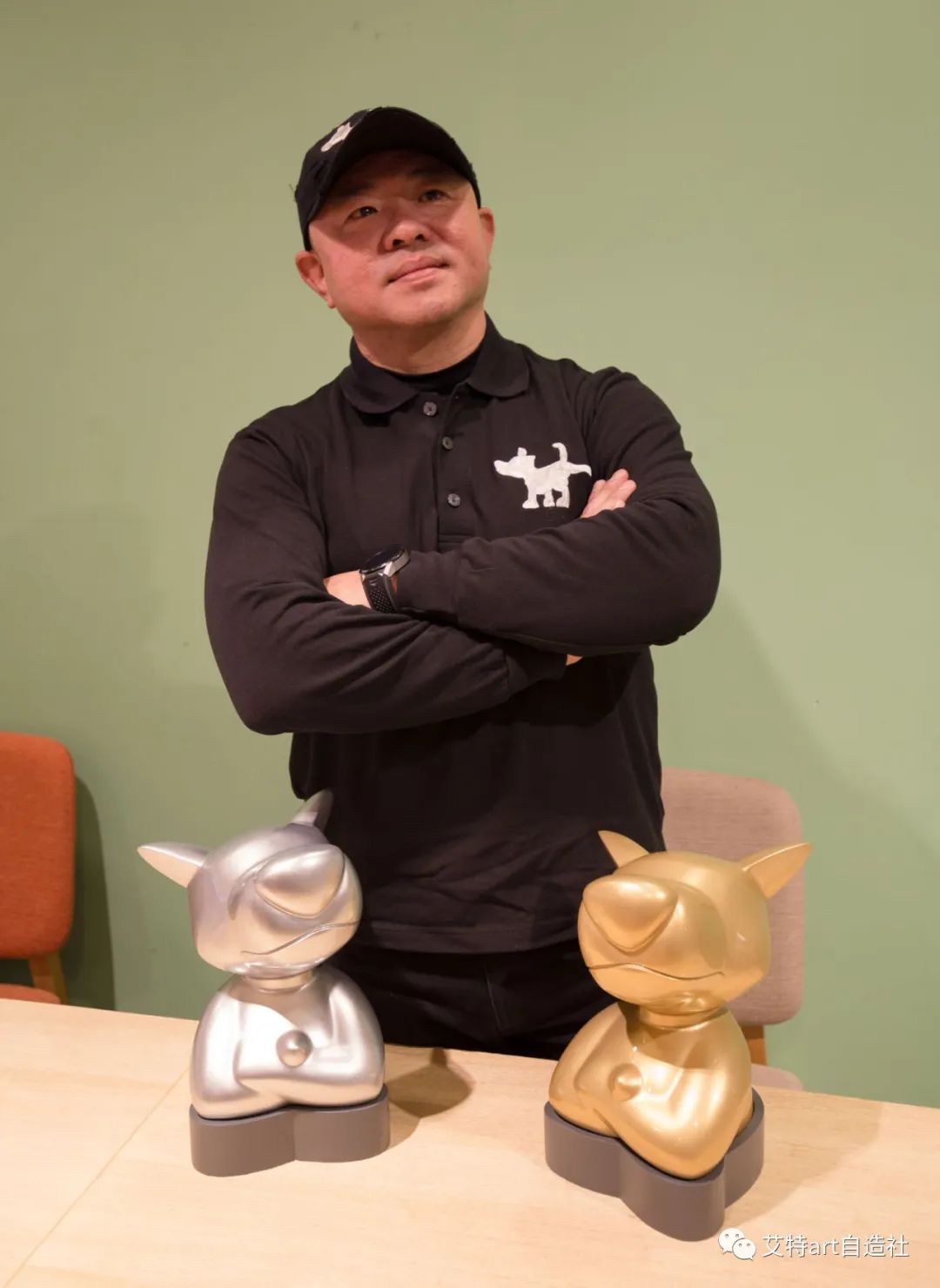 What I am doing is a kind of innocence---Huang Boren's dog sculpture is ...