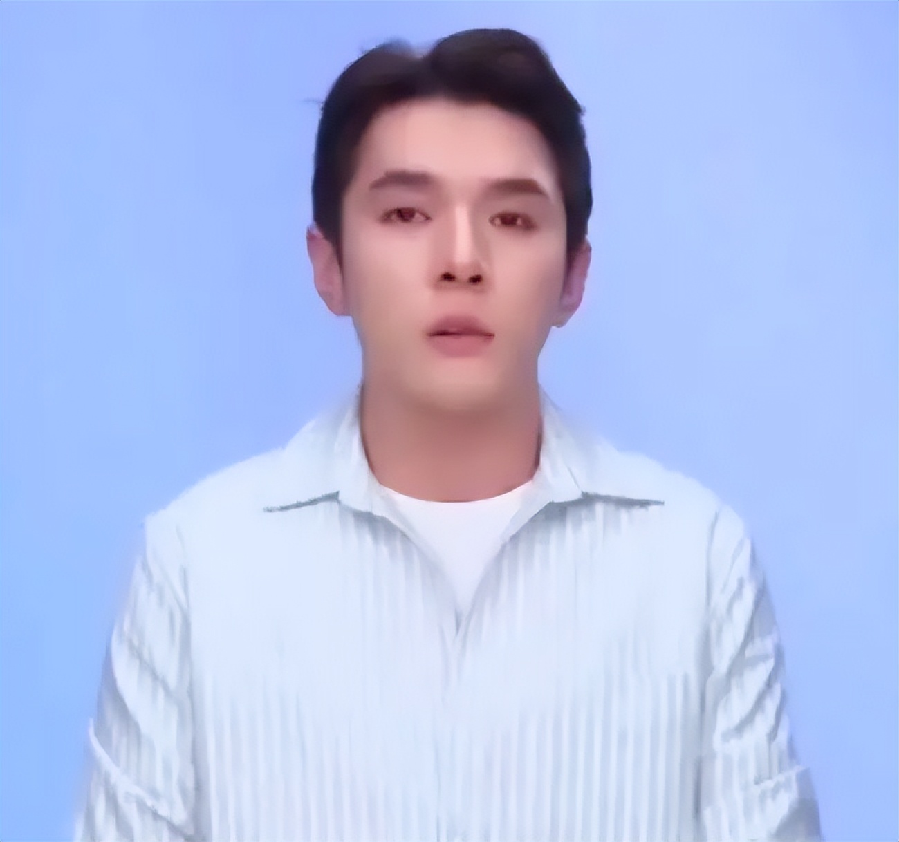 Li Jiaqi continued to carry the goods after crying, her mood changed very quickly! Lost nearly 1 ...