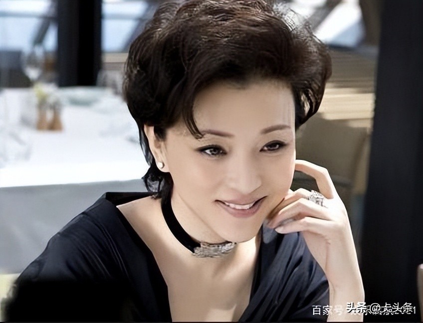 Yang Lan's two marriages illustrate the scheming of utilitarian women ...