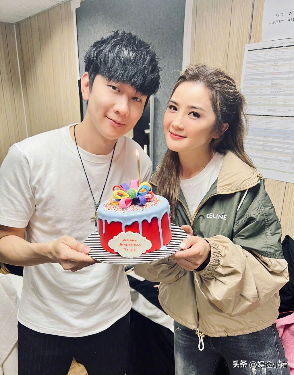 JJ Lin's Hong Kong concert, the guest is Ah Sa, netizen: dimple brother ...