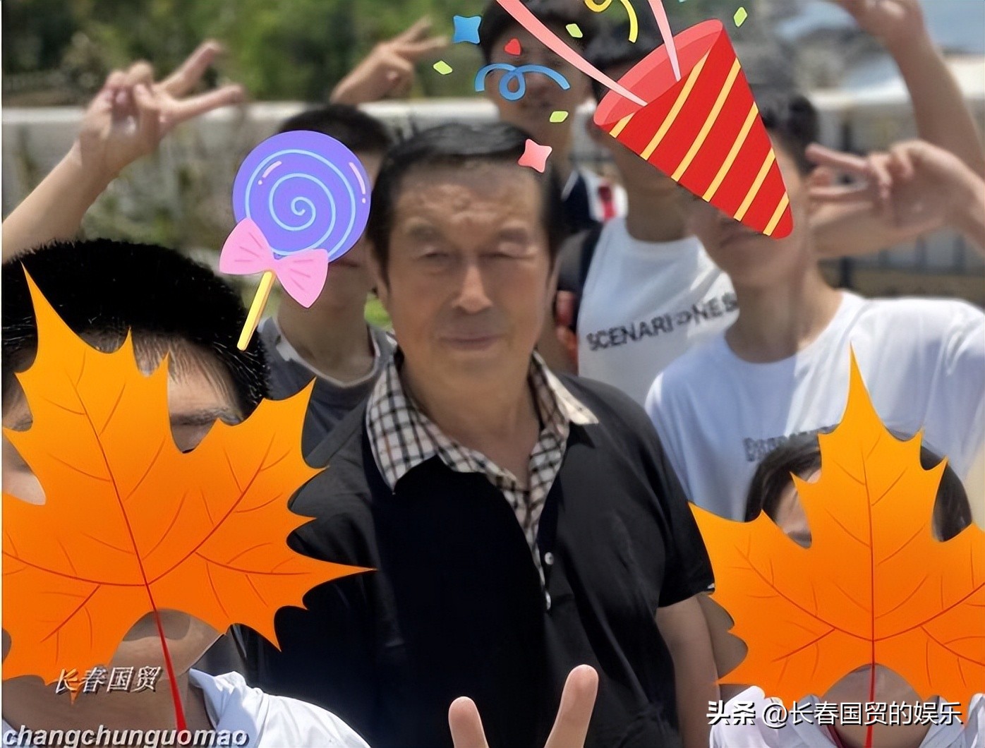 A recent photo of 78-year-old "legendary coach" Ma Junren was exposed, with black hair and ruddy ...