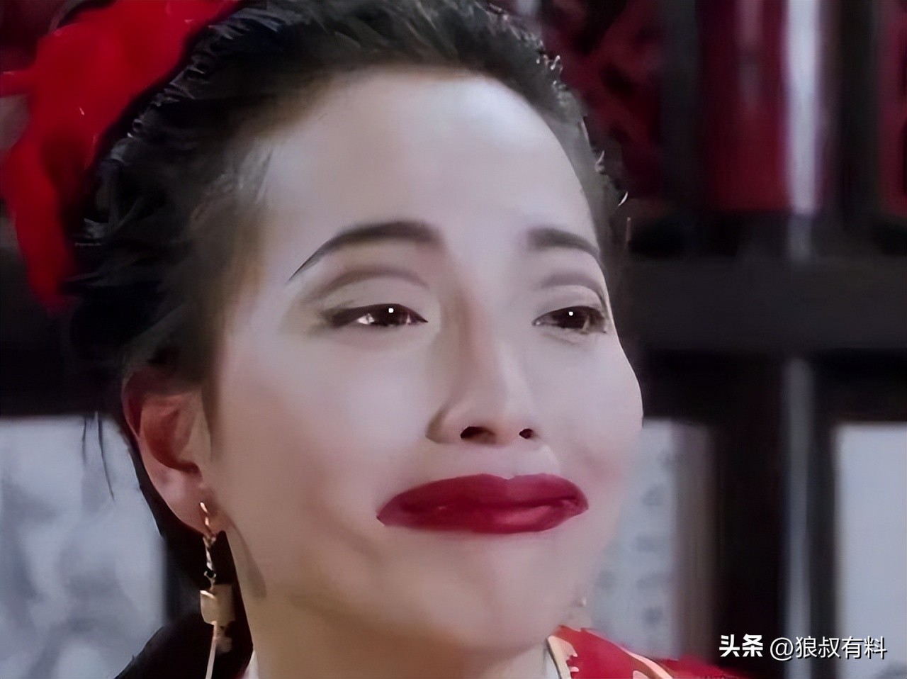 Don't look good enough and insist on acting as a beauty? All of TVB's failed castings are hard ...