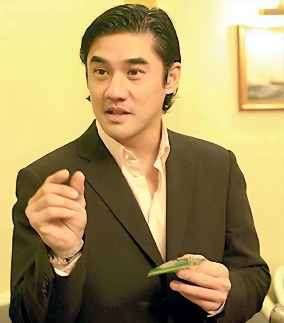 Nicholas Tse responded for the first time to Feng Fei Lian's tattoo on his back, revealing why ...