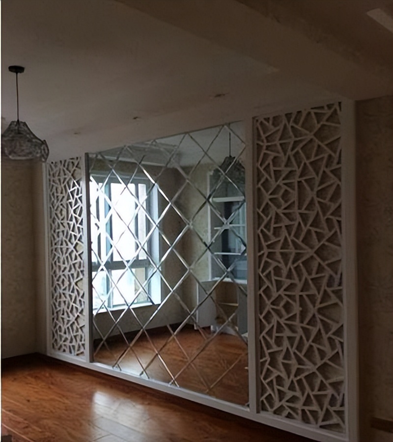 It took 5 years of money to save a new house of 128 square meters. Now ...