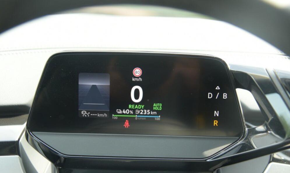 Intelligent driving assistance systems to optimize the driving ...