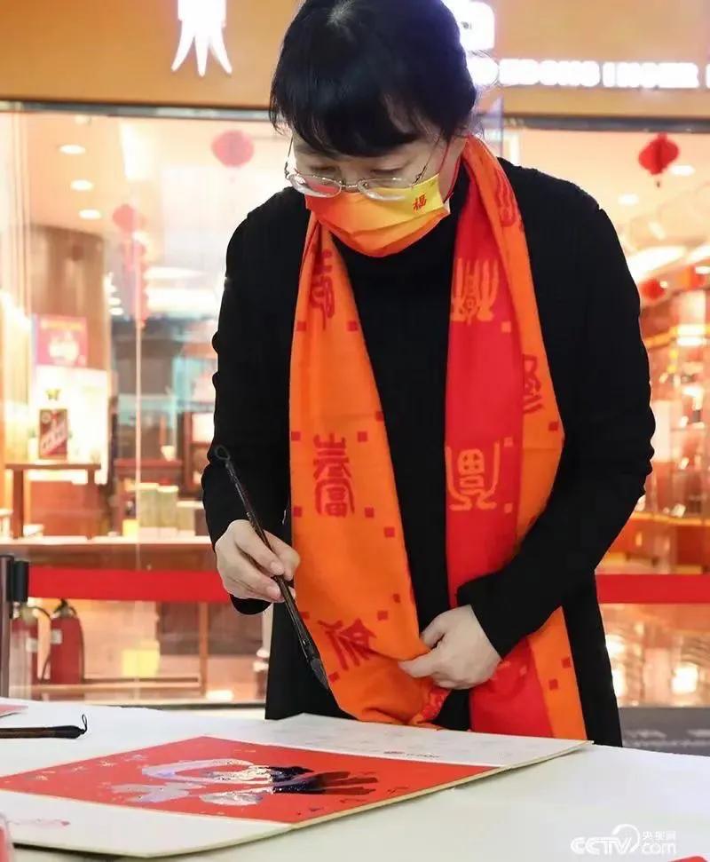 Ren Hong's calligraphy and painting art - iNEWS