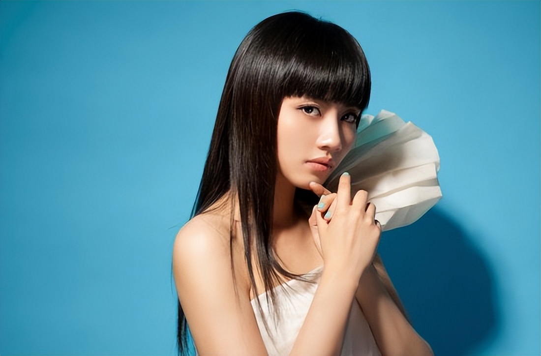 How is Liu Xijun's summer different? Count the stars, sing songs, watch ...