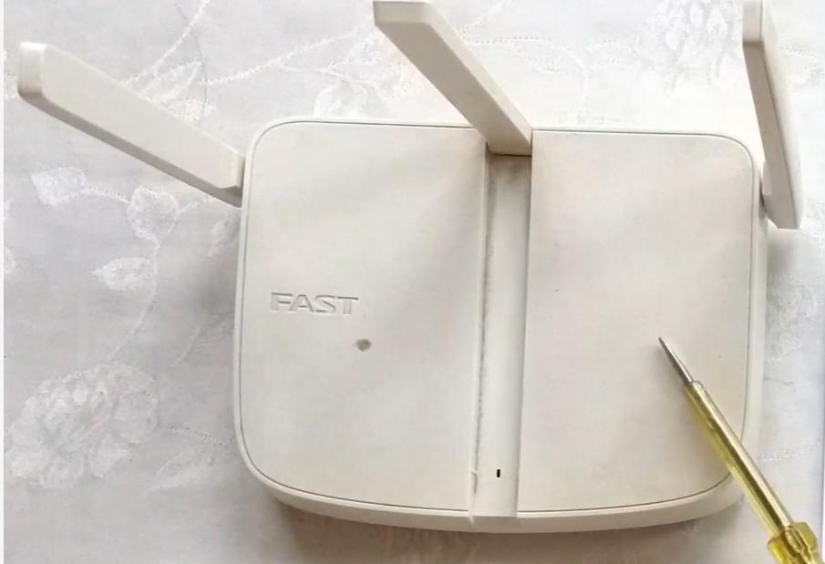 How much electricity does a home router consume for a day without ...