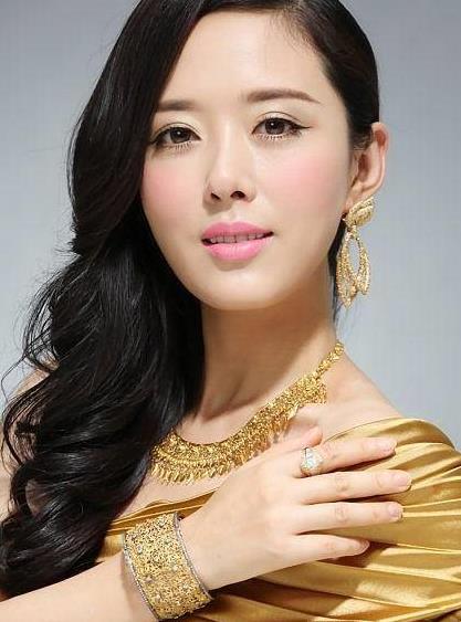 "The most beautiful Chang'e" is not called "the most beautiful Chang'e ...