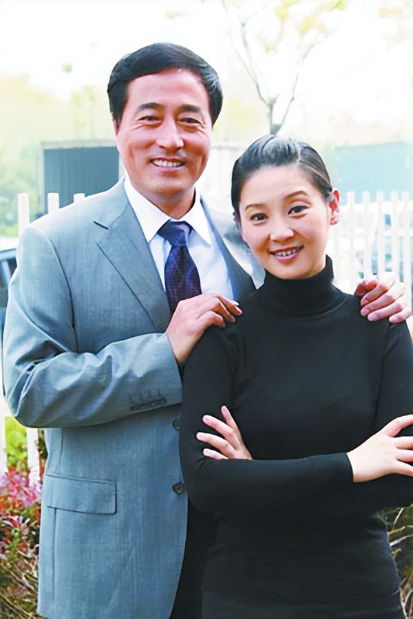 Old opera bone Yang Lixin: Enthusiastic and kind, helping Xu Fan realize his dream, the actor's ...