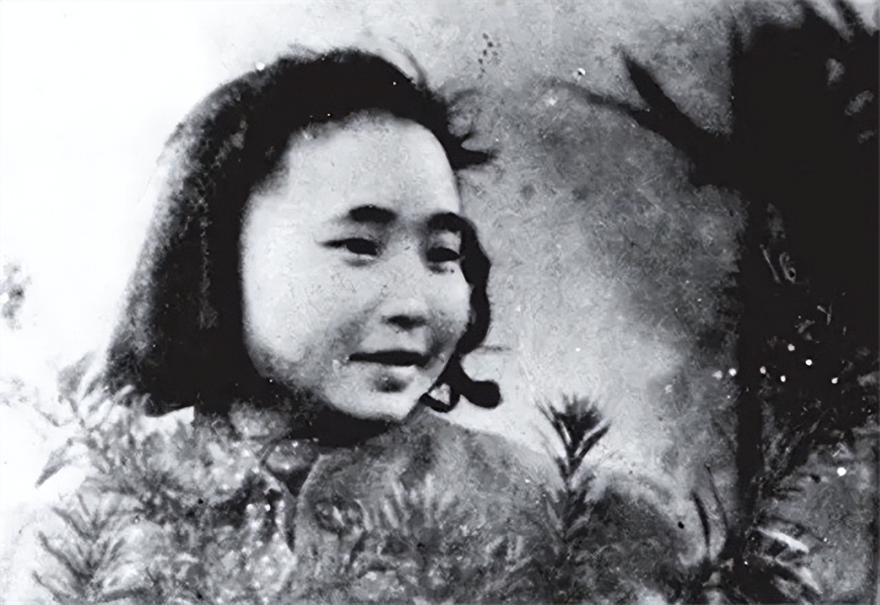 Sister Jiang's son Peng Yun: raised by his father's original wife, now living in the United ...