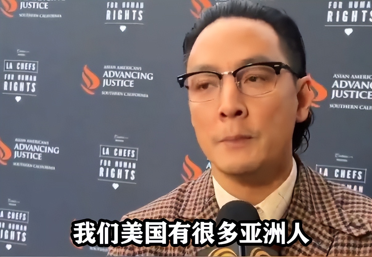 Wu Yanzu's recent photos turned into a greasy uncle, his hairline moved ...