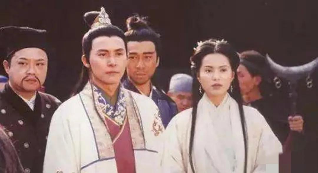 "Eight Dragons": Murong Fu had a halo in the early days, why did he ...