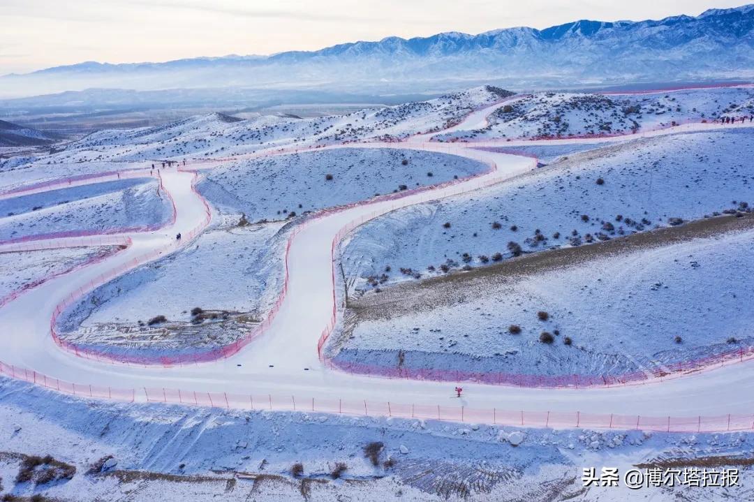 Meet at the hot springs to build dreams of ice and snow - iNEWS
