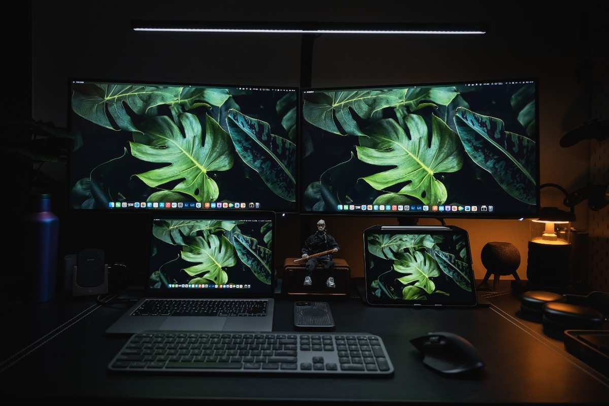 Simple operation, three steps to get dual-screen chromatic aberration ...