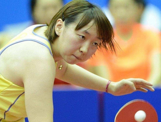 She quit for love, but achieved a counter-attack in life. Fan Ying's ...