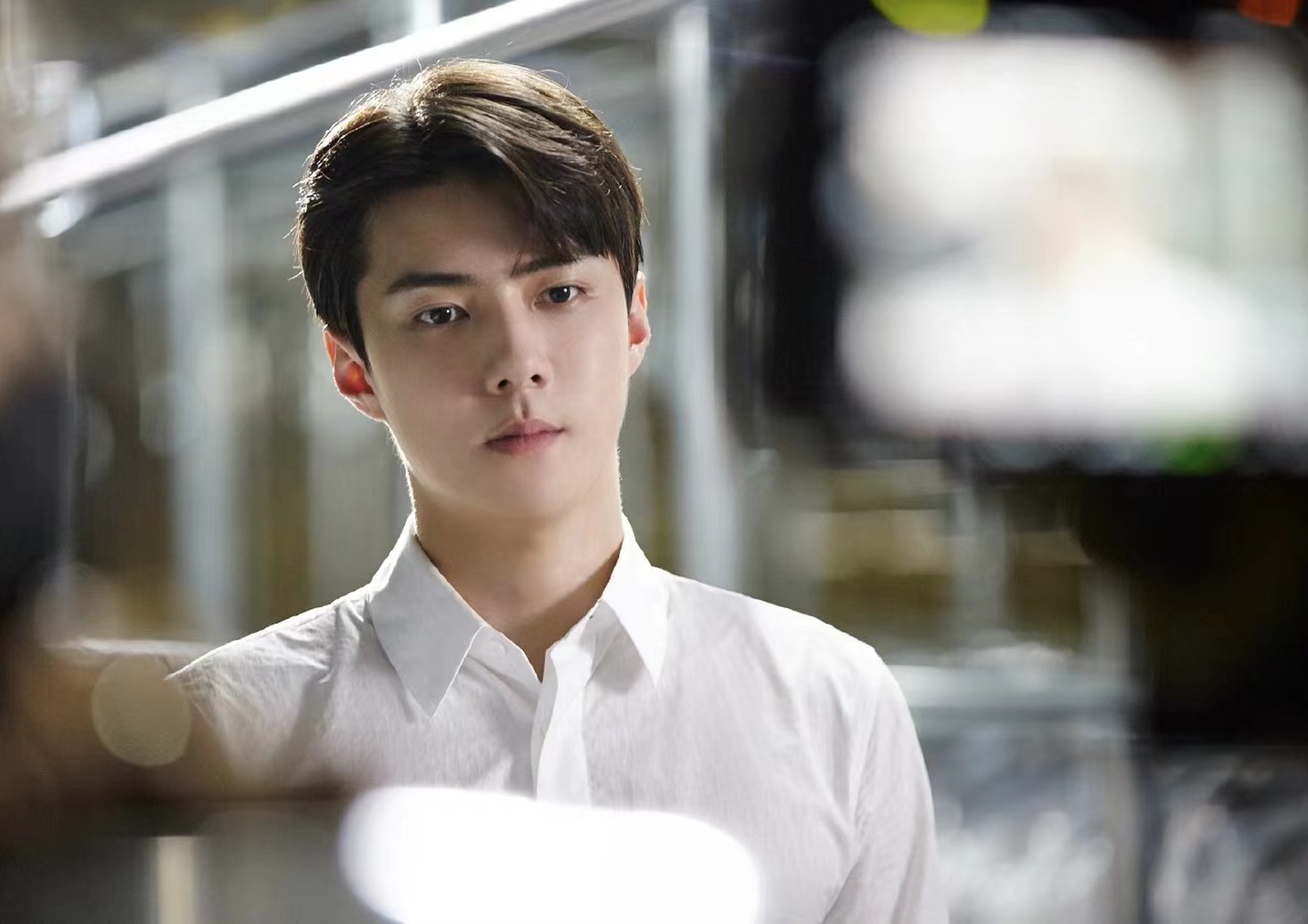 EXO Wu Shixun's new drama update three stills, the white shirt is really angry - iMedia