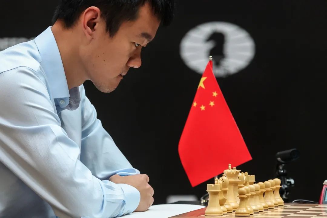 Ding Liren won the world chess champion of Chinese Chess, and the 35 ...