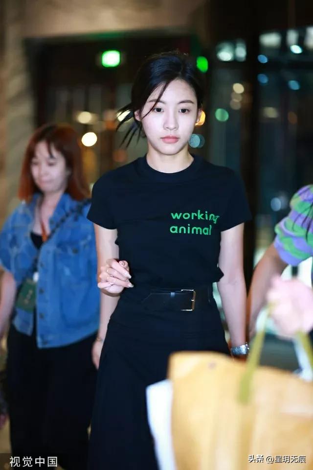 Sun Rui's "Beautiful Years Study Club" after get off work Reuters light ...