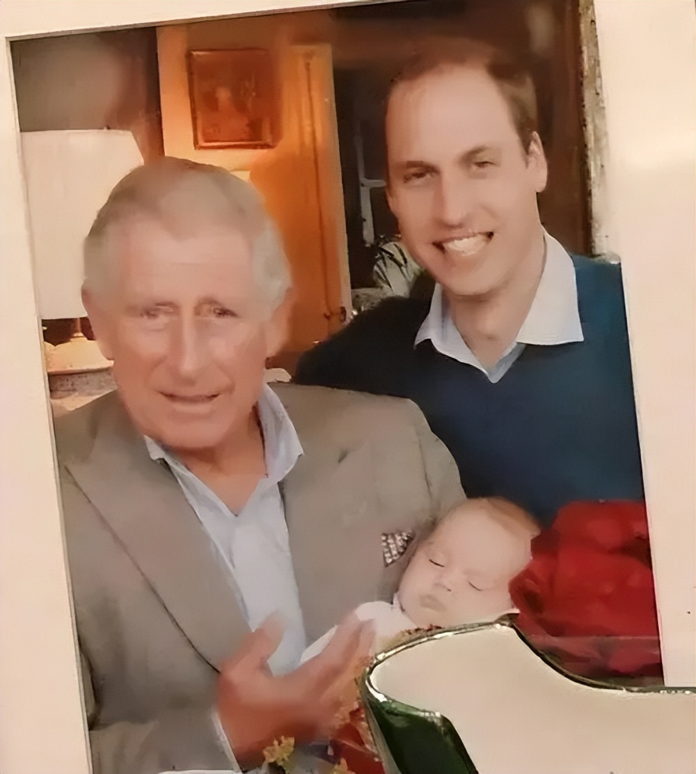 King complains grandson is closer to grandmother - iNEWS