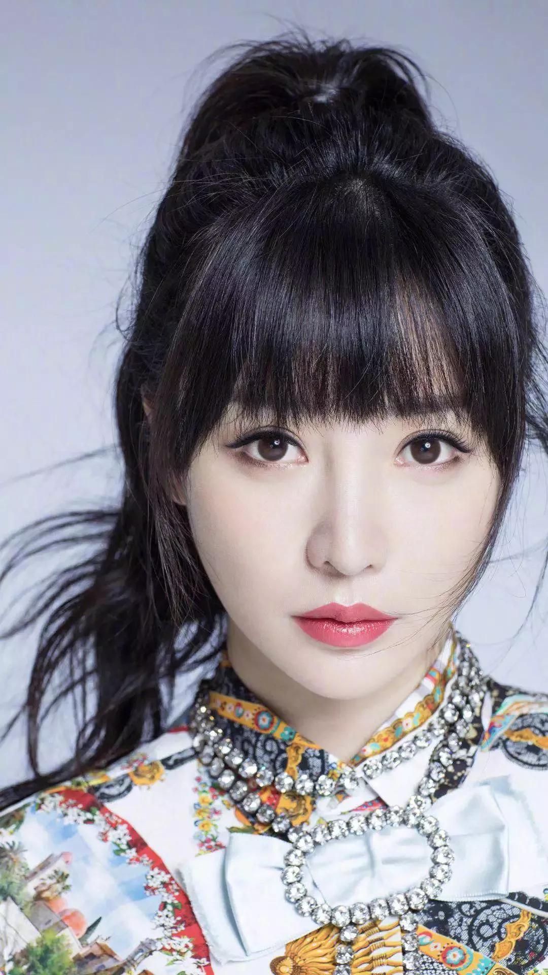 Charming Goddess Liu Yan - iMedia