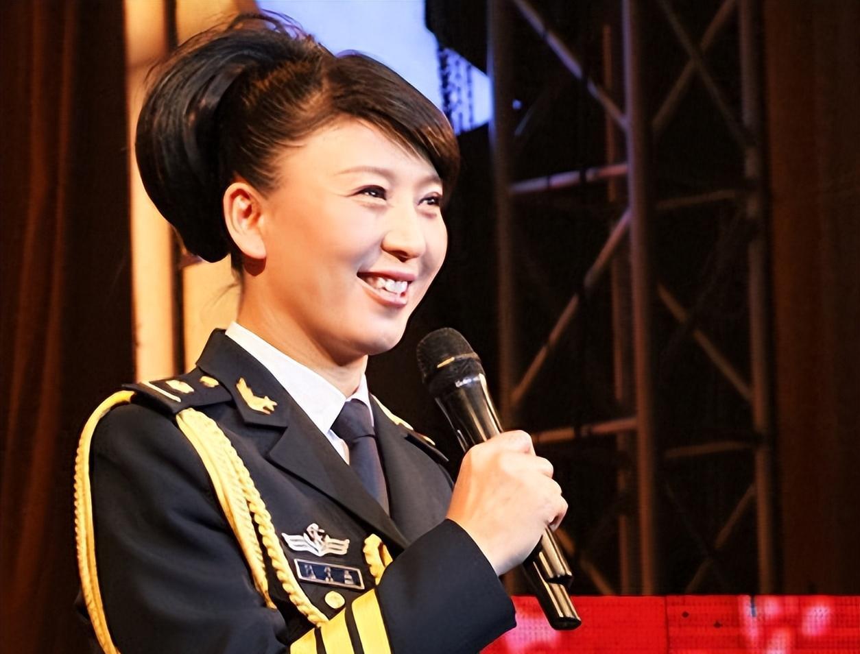 Zhao Benshan: The thing I regret most is making Yan Xuejing famous - iMedia