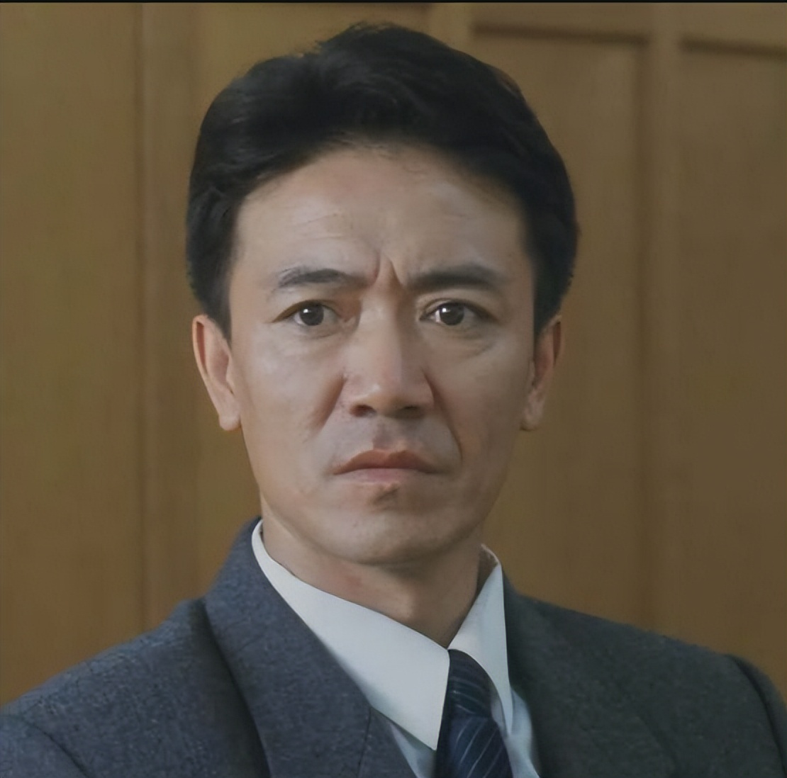 This time, his own son tore off the last trace of "Li Yunlong" - iNEWS