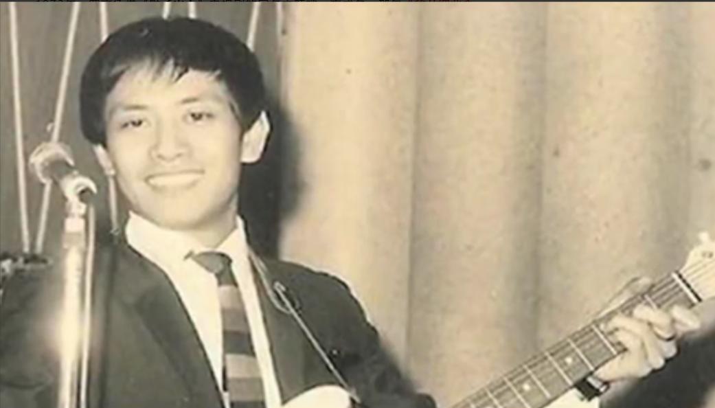 Luo Wen, the queen male singer in Jin Yong's drama, the godfather of ...