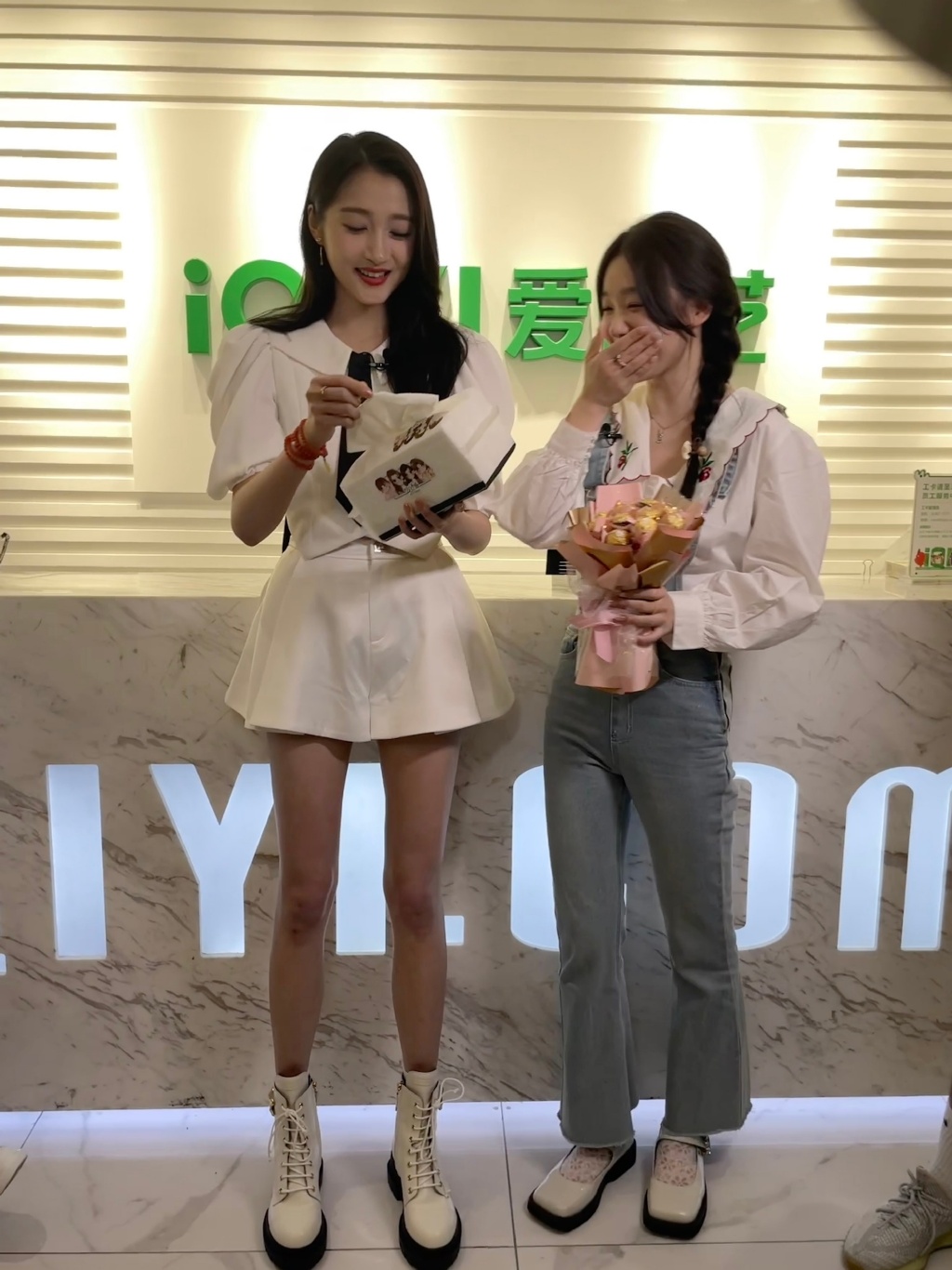 Guan Xiaotong, Xu Mengjie's peach factory sweeping, Yujie and Tianmei ...