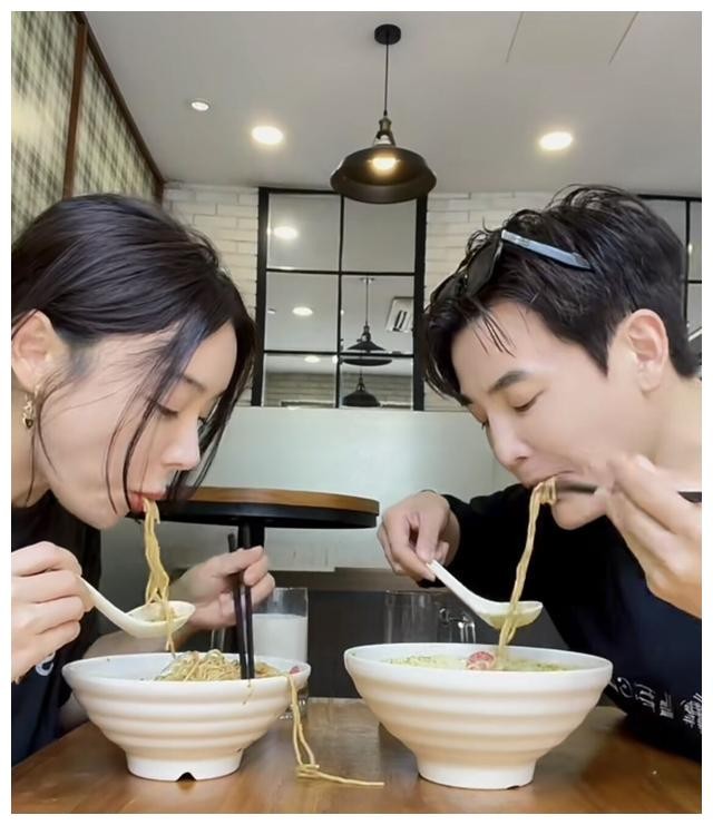 The 36-year-old actress went on a trip with an actor! We drank a cup of ...