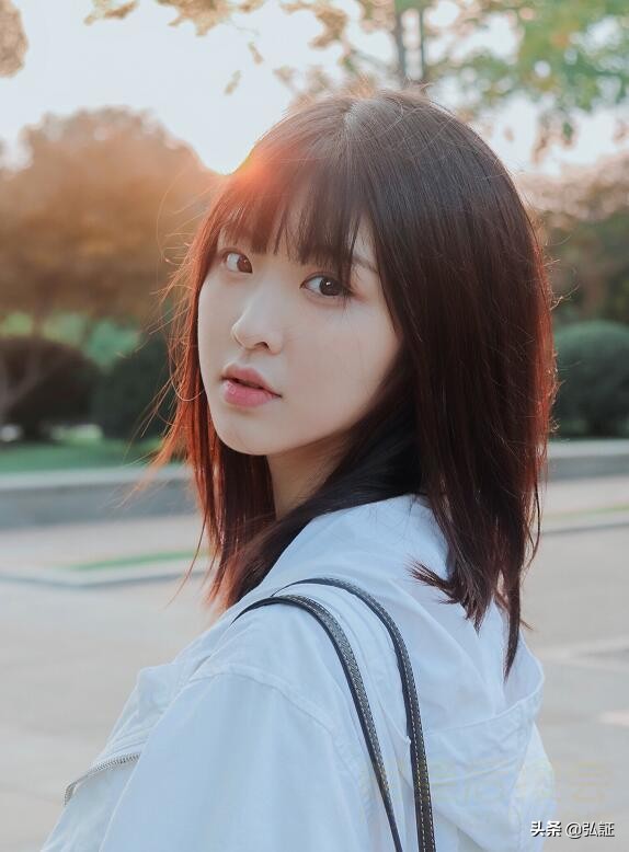 "Finally it's my turn to fall in love" heroine Lin Xinyi, pure and ...