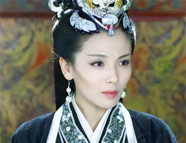 Legend of Miyue: Before Miyue sentenced Mi Shu to death, she realized ...