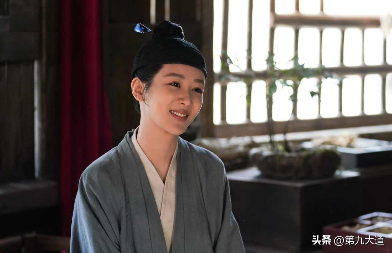 How important is an actress' looks? Looking at Yang Zi and Dai Luwa in ...